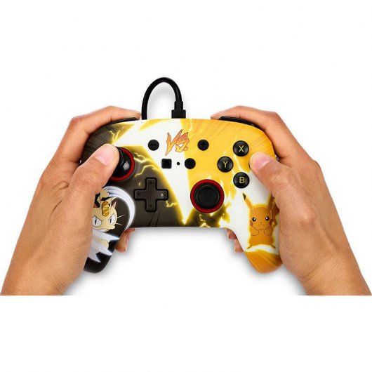 Alimentez une télécommande avec un câble amovible Pokémon : Pikachu ...